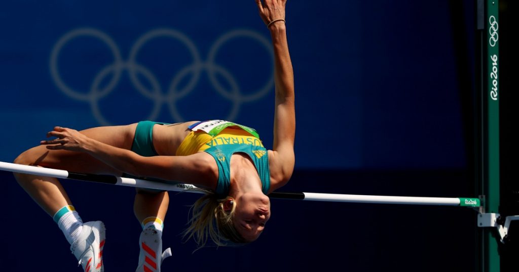 Patterson rebounds to great heights | A column by Len Johnson - Runner ...