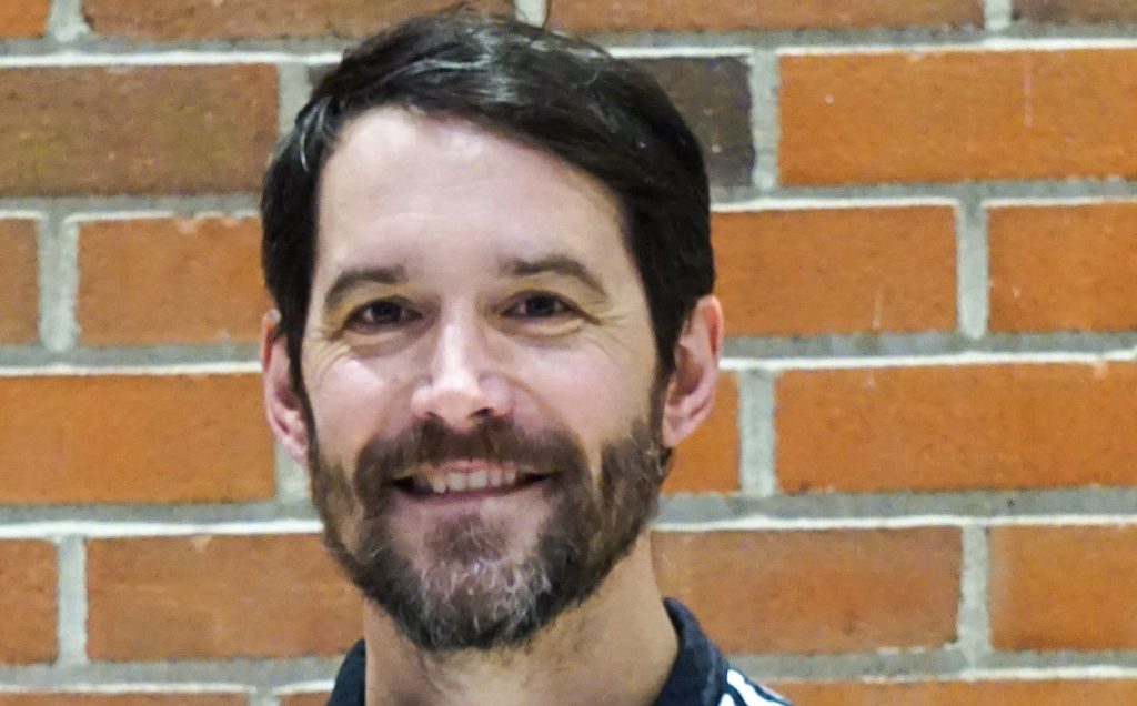 Q&A with Minnesota Distance Elite Head Coach Chris Lundstrom - Runner's ...