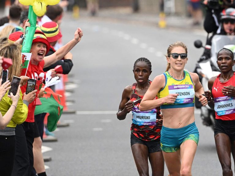 Jessica Stenson wins Commonwealth Games Marathon Gold! Adams 4th ...
