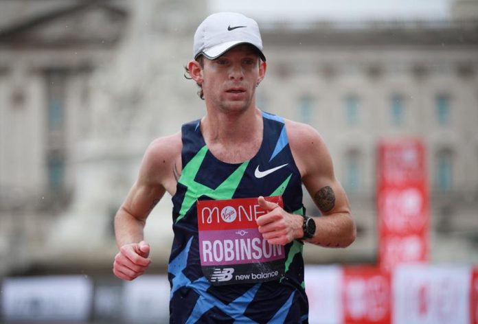 Brett Robinson Breaks the Australian Marathon Record - Runner's Tribe