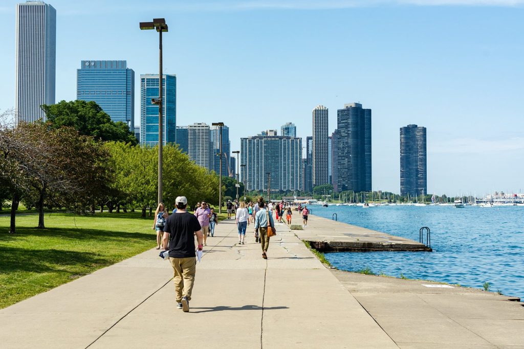 Running in Chicago: The Best Routes for Scenic and Serene Workout ...